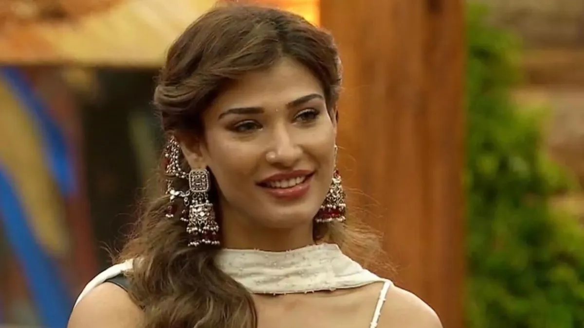 Nehal Chudasama BREAKS SILENCE On Salman Khan’s Criticism